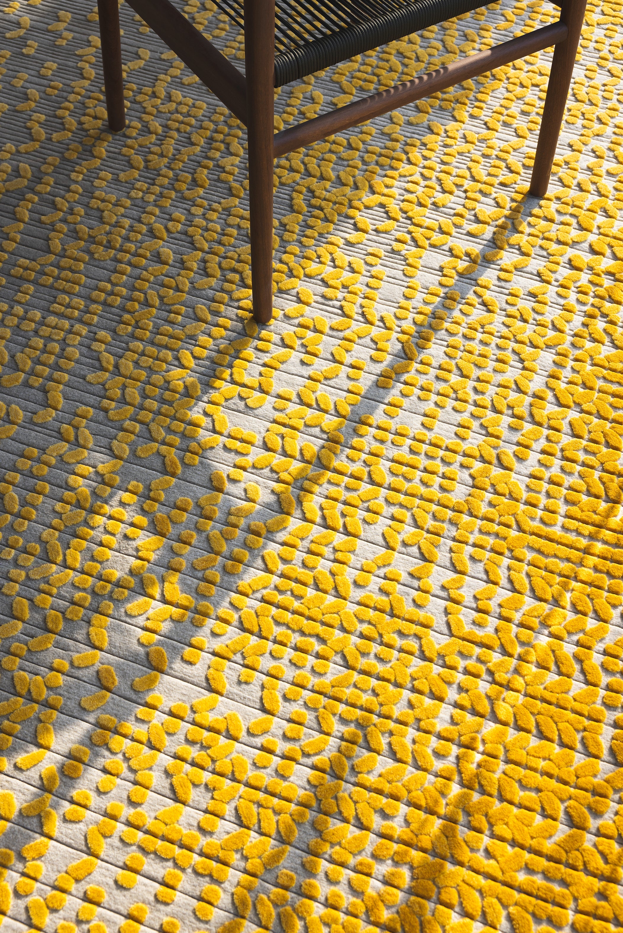 Handcrafted & Designer Carpets and Rugs Manufacturers in Dubai | Zuma Dubai, UAE